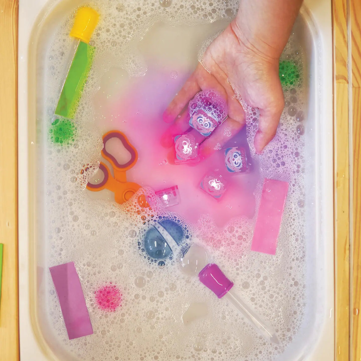 GLO PALS LIGHT-UP CUBES - ABBY CADABBY – breathe at home