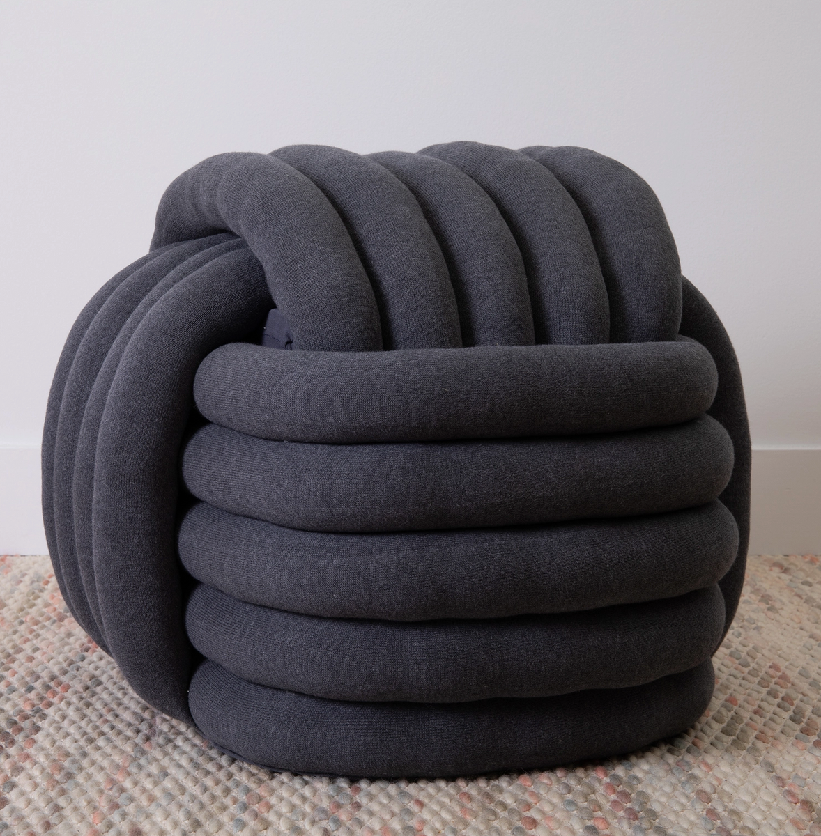 LARGE KNOTTED POUF – breathe at home