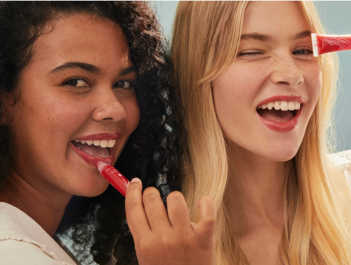 LANOLIPS FRUITY JELLYBALM - STRAWBERRY – breathe at home